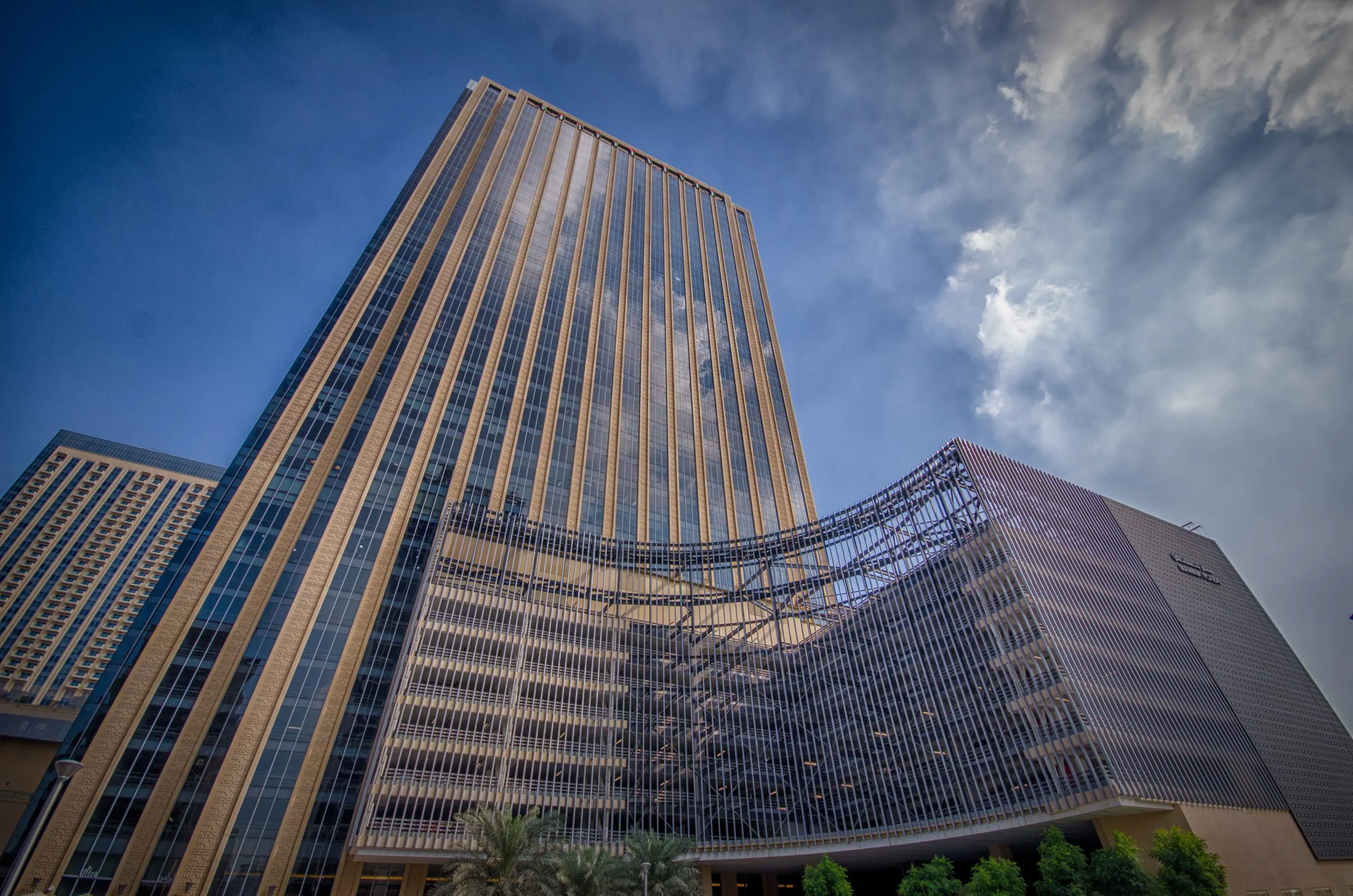 Prestige One: Global Real Estate Development